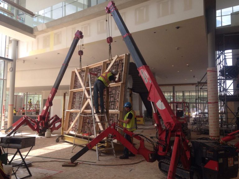 Mobile Cranes - Elite Crane